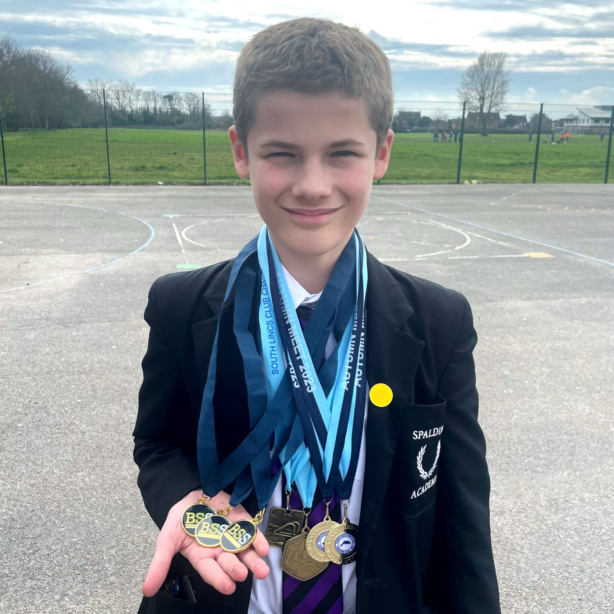 Gold medal winner swimmer is making waves in the pool – Spalding Academy