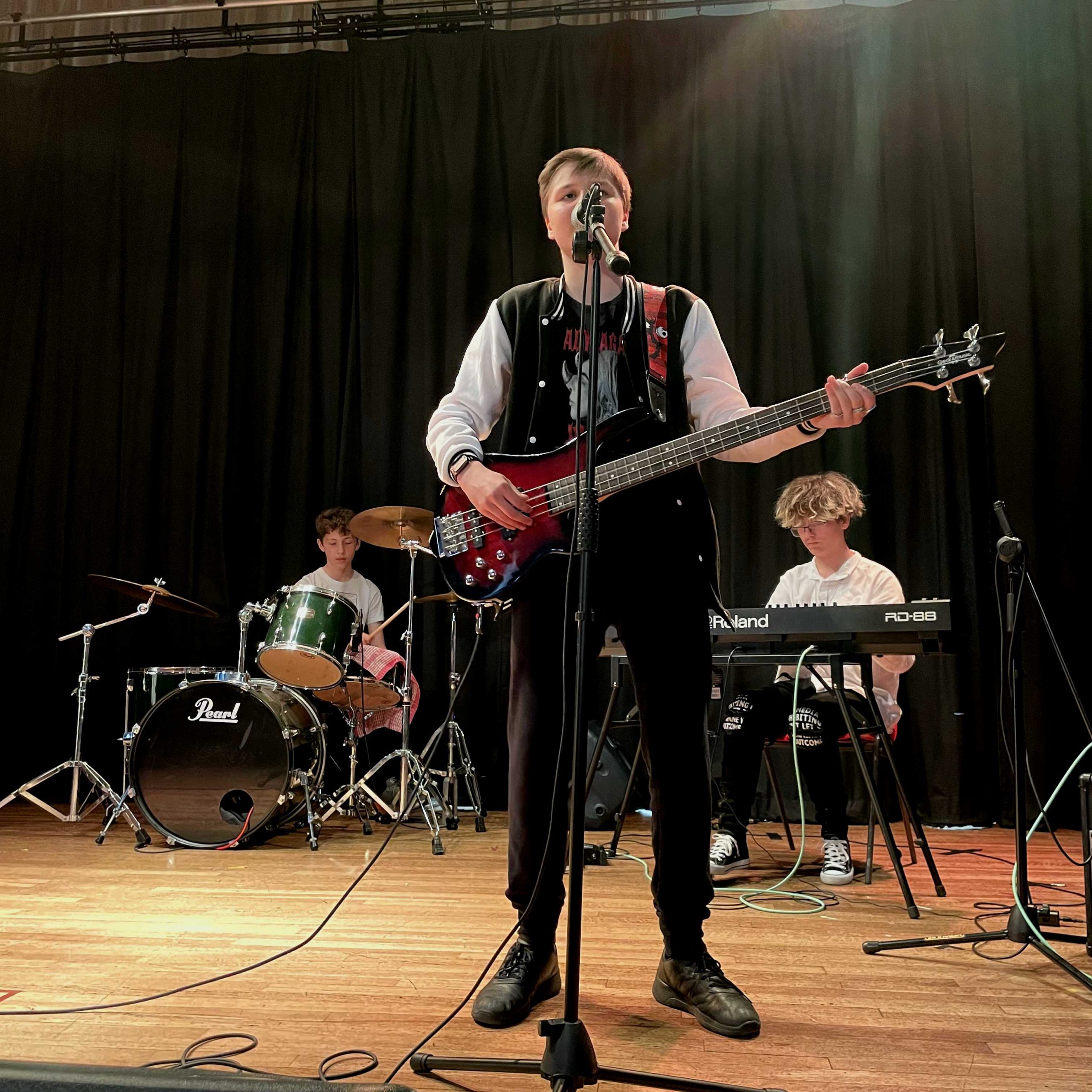 Bands and soloists ‘bring the House down’ in our music competition ...